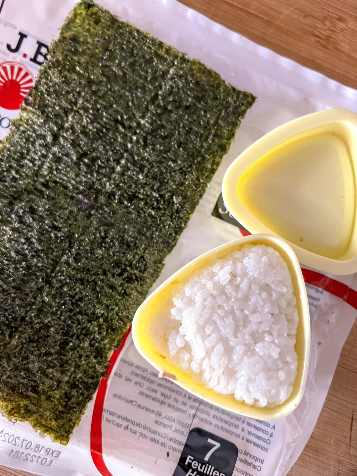 Comment préparer un Samgak Kimbap délicieux en 5 étapes simples